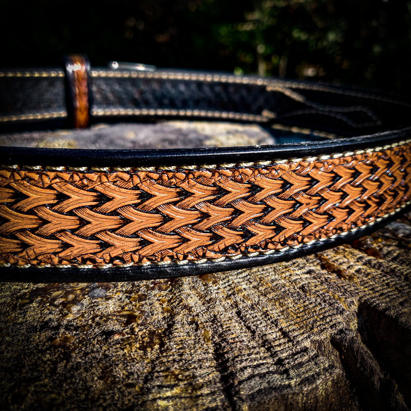 Hand tooled belts – Beast Belts and Knives